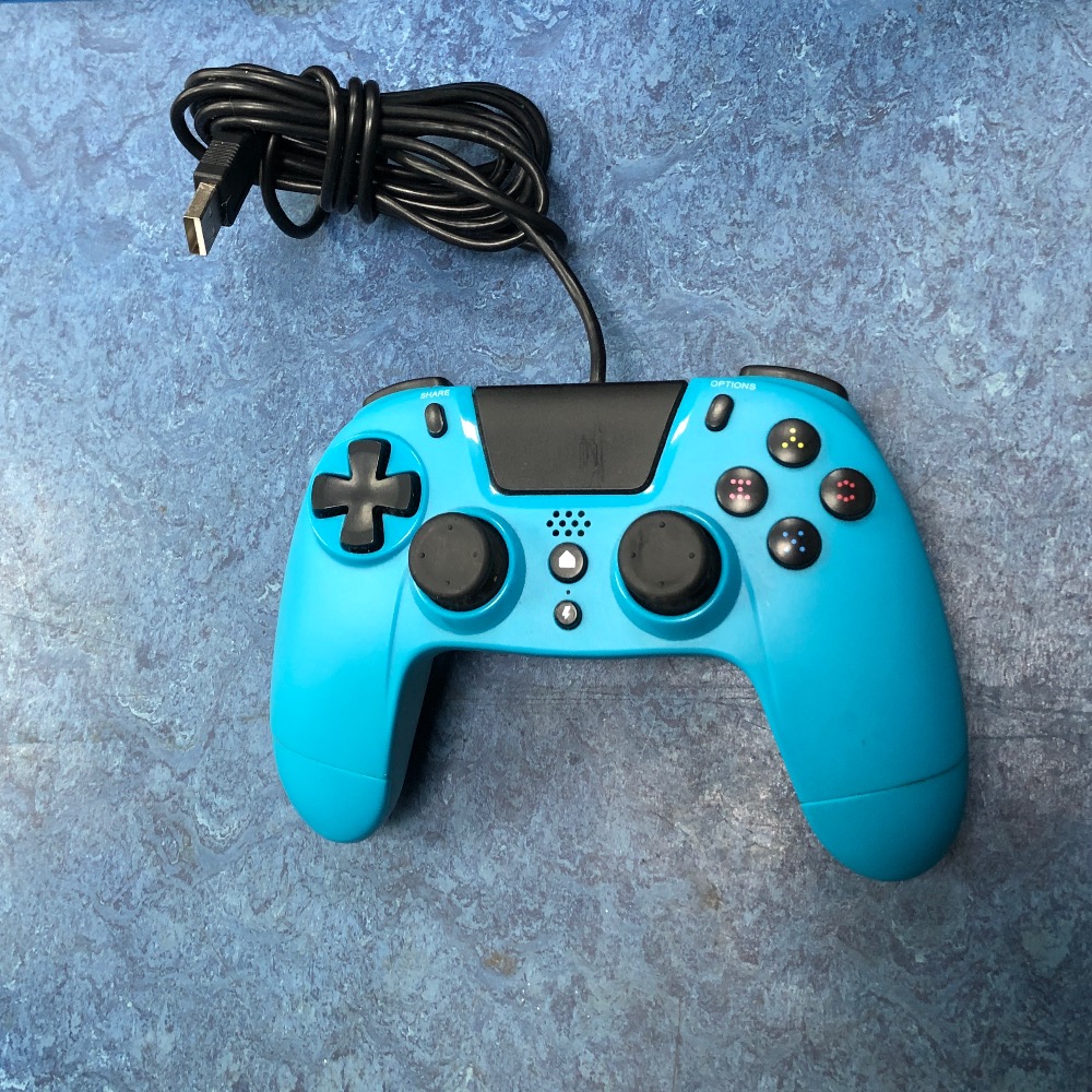 Pre-owned Gioteck Unofficial PS4 Controller - Own4Less